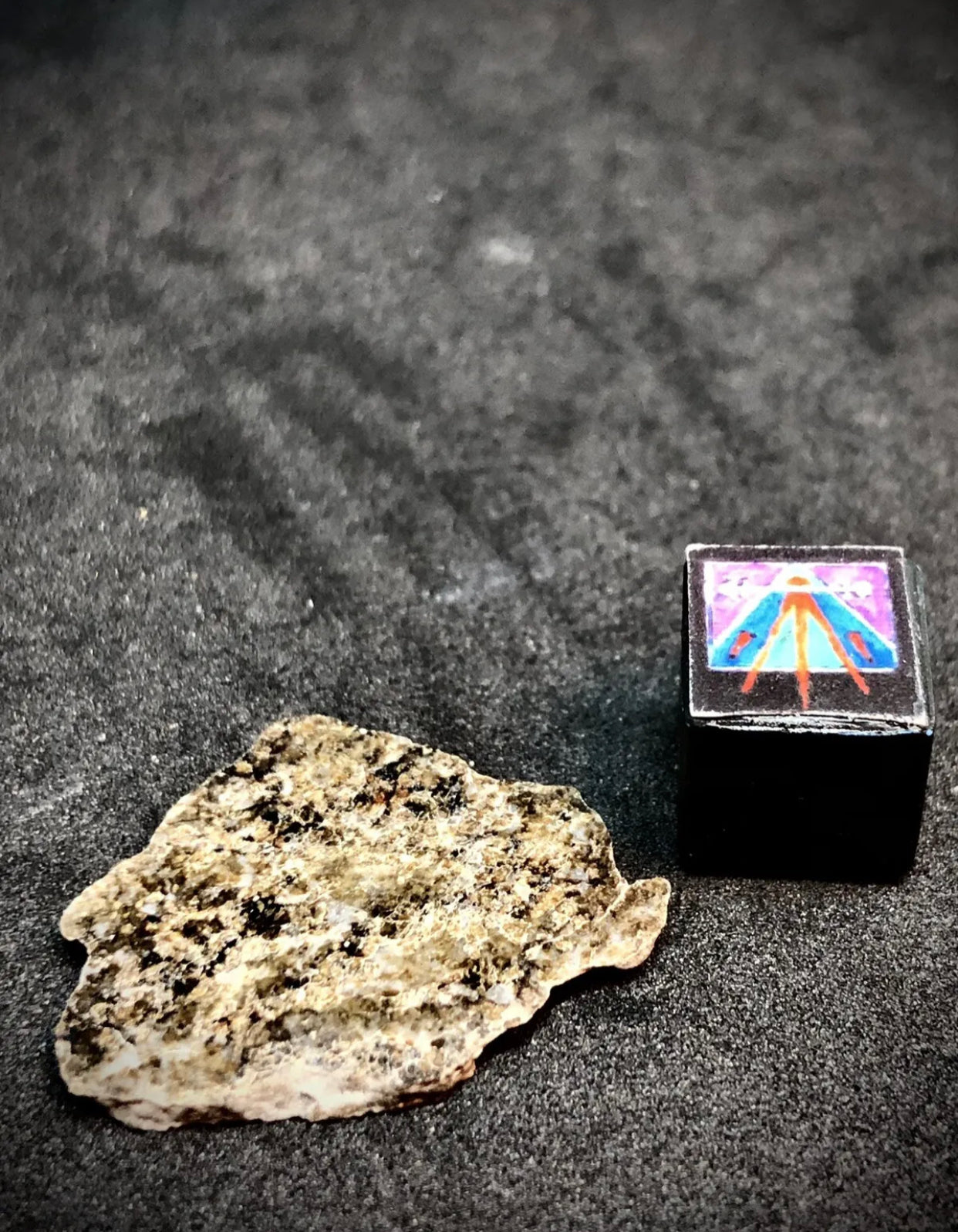 1.7g NWA 14526 Lunar Mare Basalt - An Ultra Rare Meteorite From Deep W ...